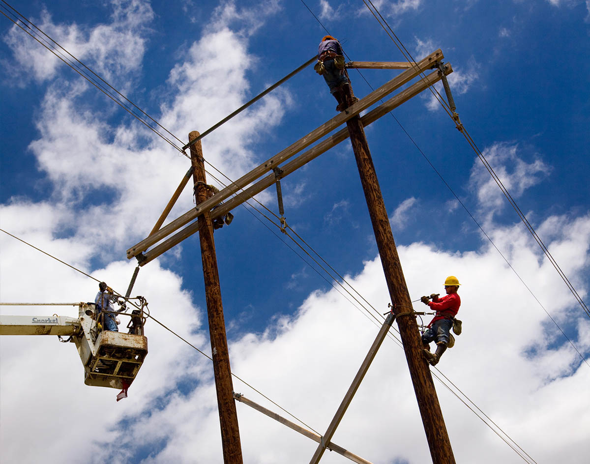 About | Transmission | Corporate | Xcel Energy